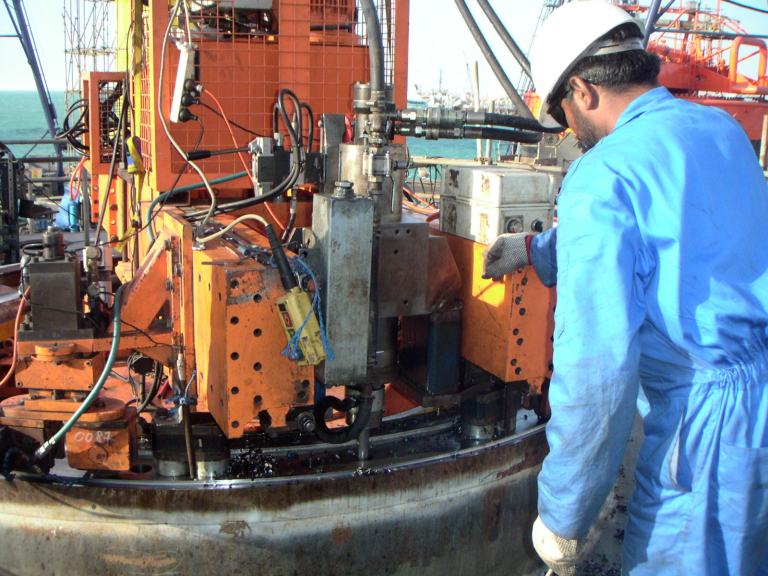 Single Point Mooring buoy - SLMM